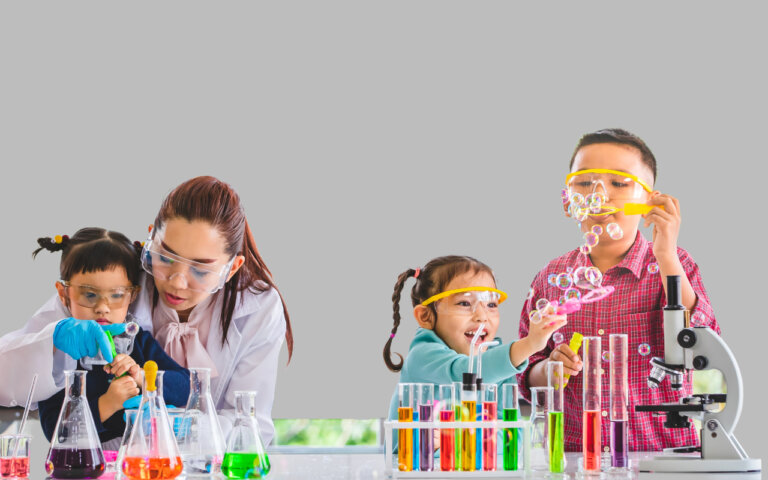 252+ Funny Science Group Names for Your Research Group
